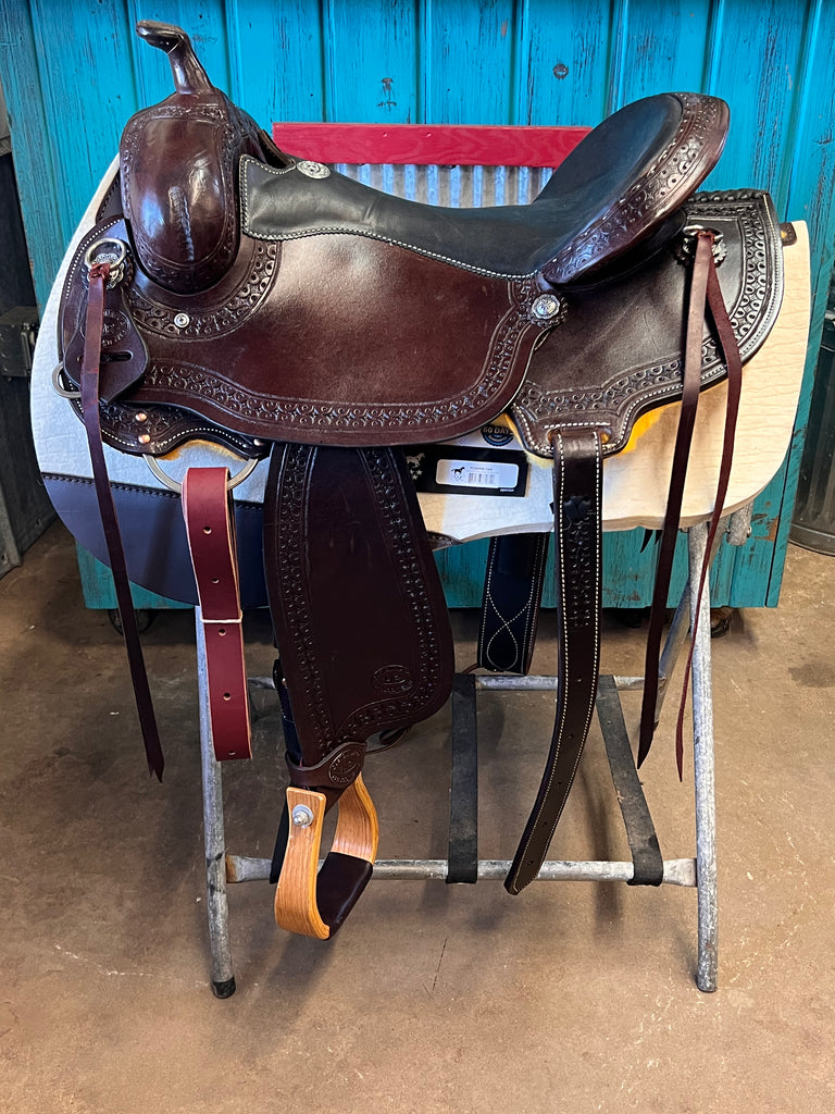 17” HR Draft Trail Saddle – Block Saddle Company, LLC